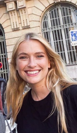 The Typical French Girl Beauty Routine 2026