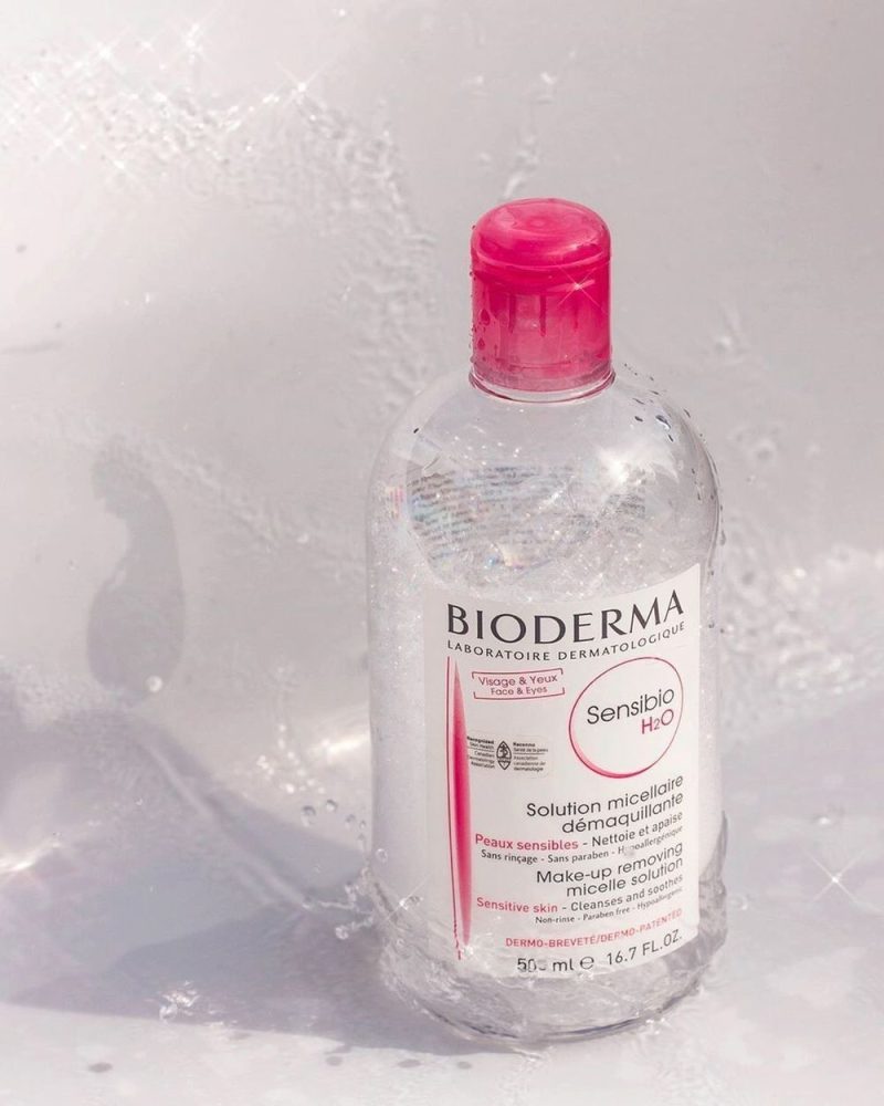 Micellar Water: the Gentle Way to Remove Makeup Like the French 2026