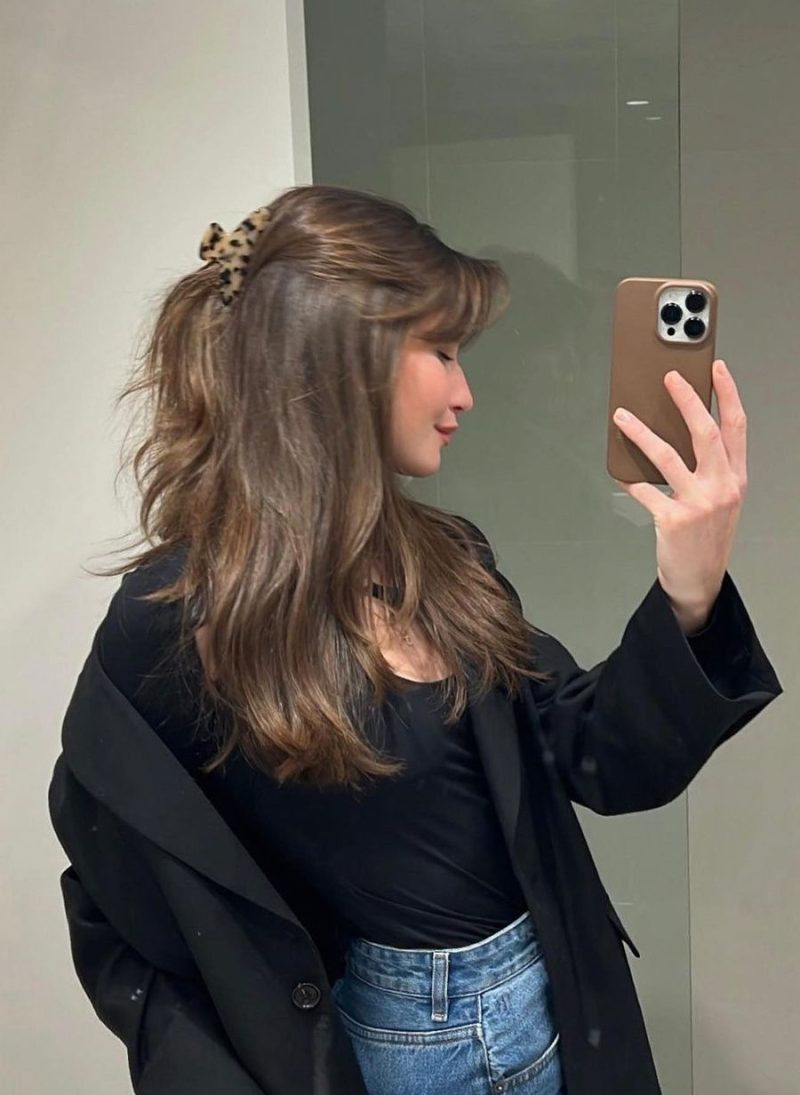 How to Wear Cute Hair Barrettes for Instant French Girl Hair 2026