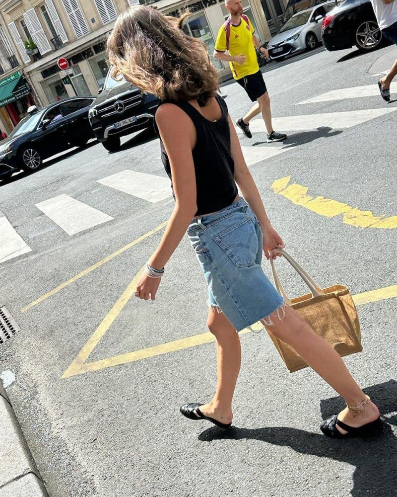 7 Best French Shampoos for Healthy Hair 2024