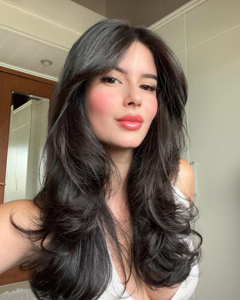15 French Long Haircuts with Bangs Ideas 2026