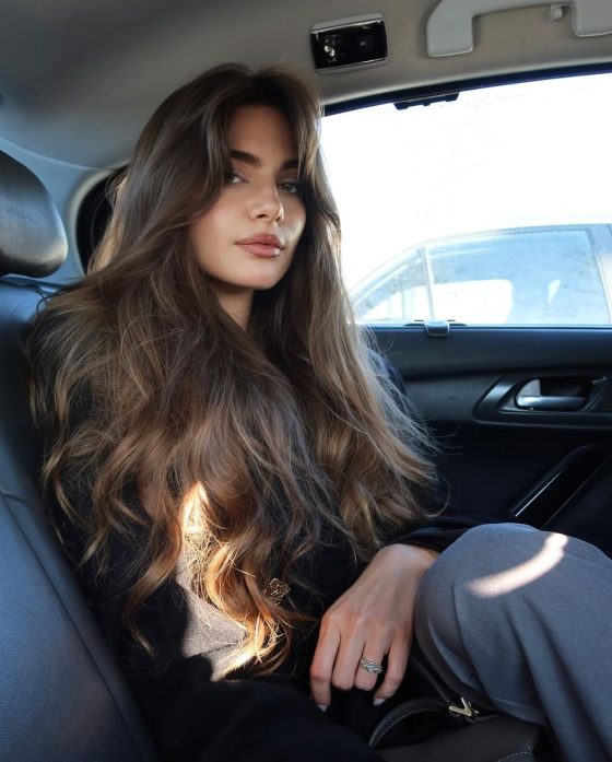 10 Beautiful French Girl Long Haircut Ideas 2026